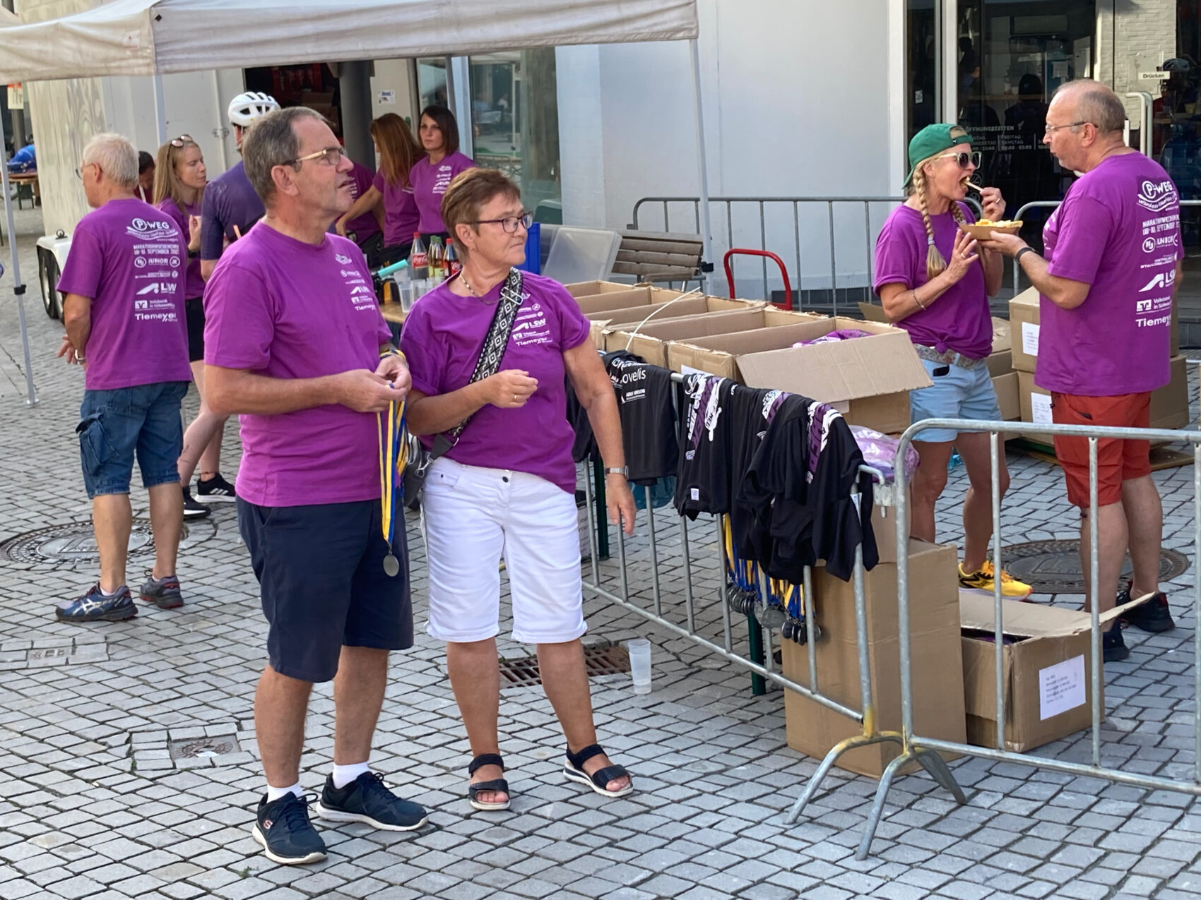 P-Weg-Marathon 2023: Coole Plettenberger feuern Biker mächtig an ...