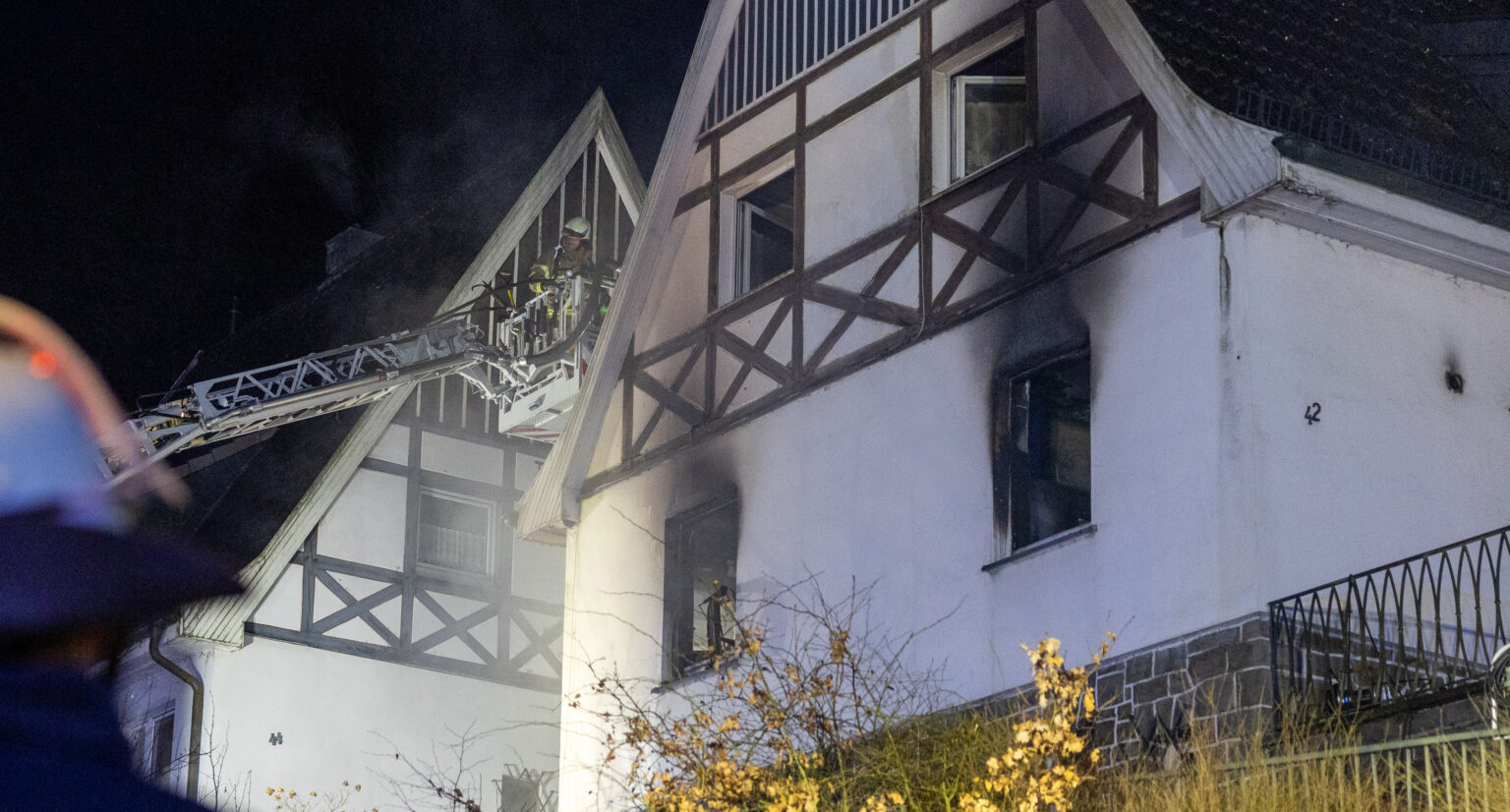 (Update) 90-Jähriger stirbt bei Hausbrand | LokalDirekt